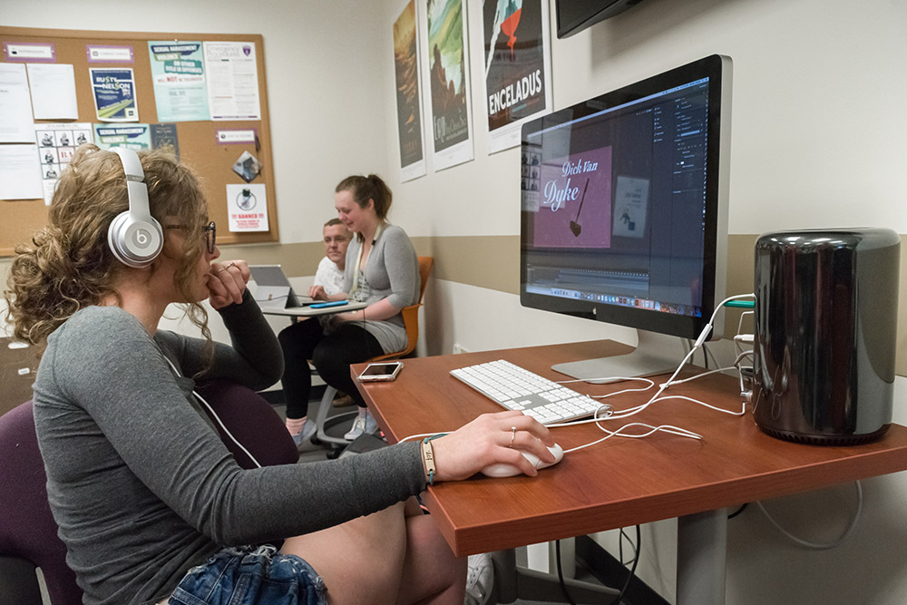 TeaserCard-DesignMinor-1 - Center for Academic Excellence